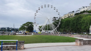 Big wheel in Torquay gets permission for four more summers - BBC News
