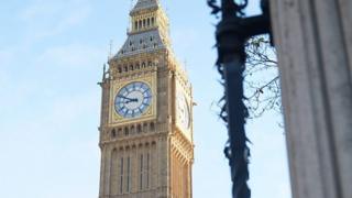 Cumbrian clock company to help turn back Big Ben - BBC News