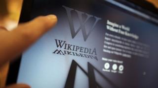 Wikipedia launches edit-checking artificial intelligence - BBC News