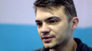 Swimming rivers and faking illness to escape Ukraine’s draft - BBC News