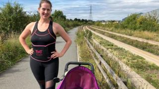 Luton to Dunstable guided busway at 10 years: Has it worked? - BBC News