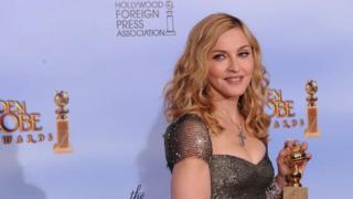 Prince: The colourful life of the pop superstar - BBC News