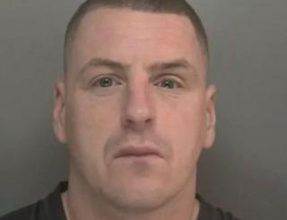Rapist Billy Rutter jailed for breaking teenager's arm - BBC News
