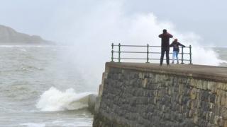 Storm Pierrick: French storm bringing floods to areas across the UK ...