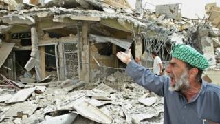 Falluja: Embattled city of mosques - BBC News