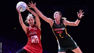 England netball: Roses beat South Africa 63-58 in extra time - BBC Sport