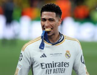 Who is the cover star of EA's FC25? - BBC Newsround