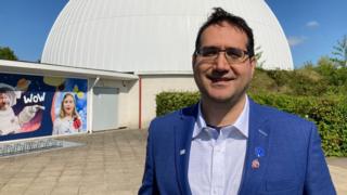 Professor describes how satellite will look 10 billion years into past ...