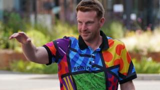 Alex Belfield: The stalker who reported on his own trial - BBC News