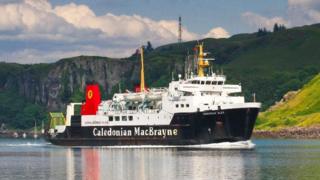 CalMac Islay ferry to be retired and scrapped after 38 years - BBC News