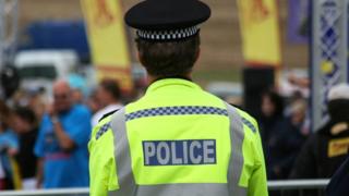 Hundreds of police officers sacked and barred for bad behaviour - BBC News
