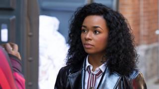 Inventing Anna: The Netflix show versus reality - BBC News