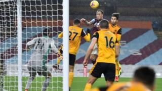 Burnley 2-1 Wolverhampton Wanderers: Ashley Barnes and Chris Wood on ...
