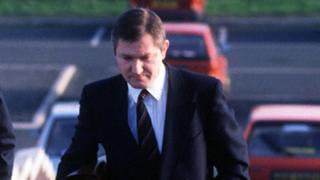 Q&A: The murder of Pat Finucane - BBC News