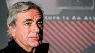 Florette.daisy she is quite hot, with perfect straight