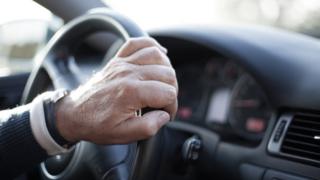 Concerns about older drivers rising, DVLA figures suggest - BBC News