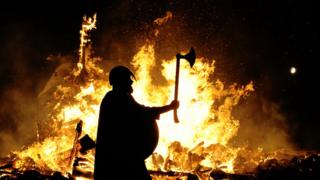 New evidence of Viking life in America? - BBC News