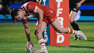 Salford Red Devils - BBC Sport