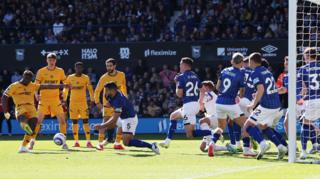 Reinventing football: How new rules would change the way football is ...