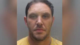 Anglesey crossbow murder: Questions raised over evidence - BBC News