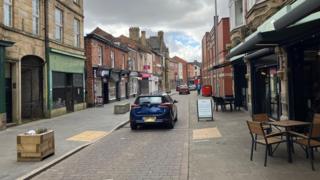 Stalybridge Civic Hall restoration completed - BBC News