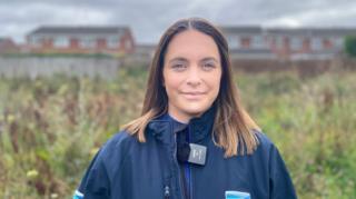 New flood defence scheme unveiled in Derringham area of Hull - BBC News