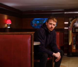 Jack Lowden: The actor who has made success a running theme - BBC News