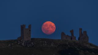 Full blue supermoon turns red and how you can see it next time - BBC ...