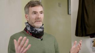 'My anti-depressant withdrawal was worse than depression' - BBC News