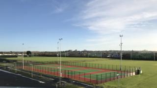 Historic move for Derry's 400-year-old Foyle College - BBC News