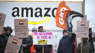 UK Amazon workers to protest over union recognition - BBC News