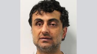 A week in the life of a London murder detective - BBC News