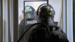 Larkhall - Latest News, Headlines and Entertainment from the BBC