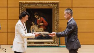 Poland's quest to retrieve priceless Nazi-looted art - BBC News