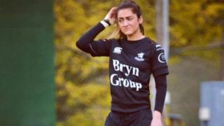 Brooke Morris: Body found in search for missing rugby player - BBC News
