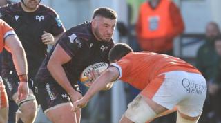 Ospreys 22-13 Edinburgh: Hosts climb off foot of URC - BBC Sport