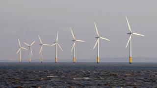 Norfolk offshore wind farms sold to RWE for £1bn - BBC News