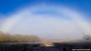 What is a fogbow? - BBC Weather