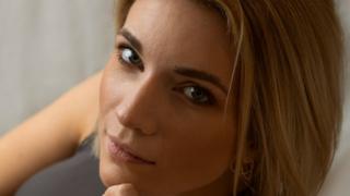 Heartstopper's Bel Priestley: 'I want to be a role model for other ...