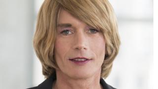 Should your email say if you're he, she or they? - BBC News