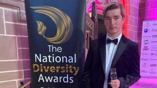 Sebbie Hall: Teen's random acts of kindness raise £55k - BBC News