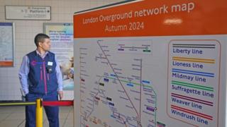 London Overground: Public to create sign for renamed Weaver line - BBC News