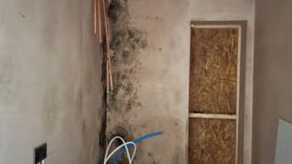 Bury family tells of 'nightmare' renovation with rogue builder - BBC News