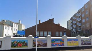 Three Devon libraries shortlisted for Library of Year title - BBC News