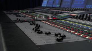 Burnley's Oscar-winning AMS Neve audio firm receives King's Award - BBC ...