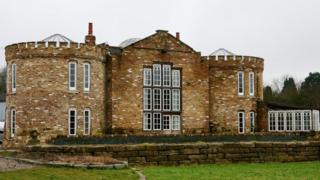 Demolition of Surrey 'hidden castle' almost complete - BBC News