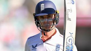 The Ashes 2025-26: Jacob Bethell's 'front' reminds me of Kevin ...