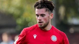 Danny Cashman: Crawley Town sign Worthing forward - BBC Sport