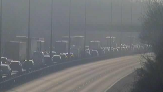 M1 reopens after multi-vehicle crash - BBC News