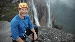 Send in your Questions for Deadly 60's Steve Backshall - BBC Newsround